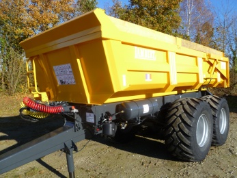 REMORQUE monocoque travaux publics et benne travaux publics 240.